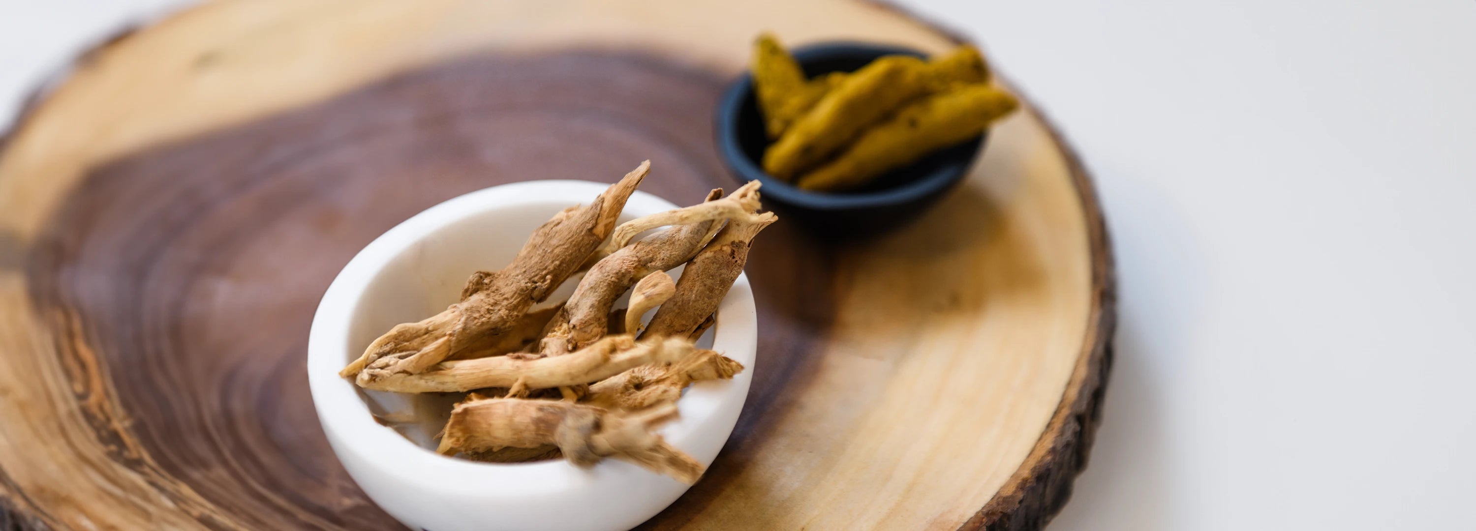 5 Herbal Roots to Try This Autumn